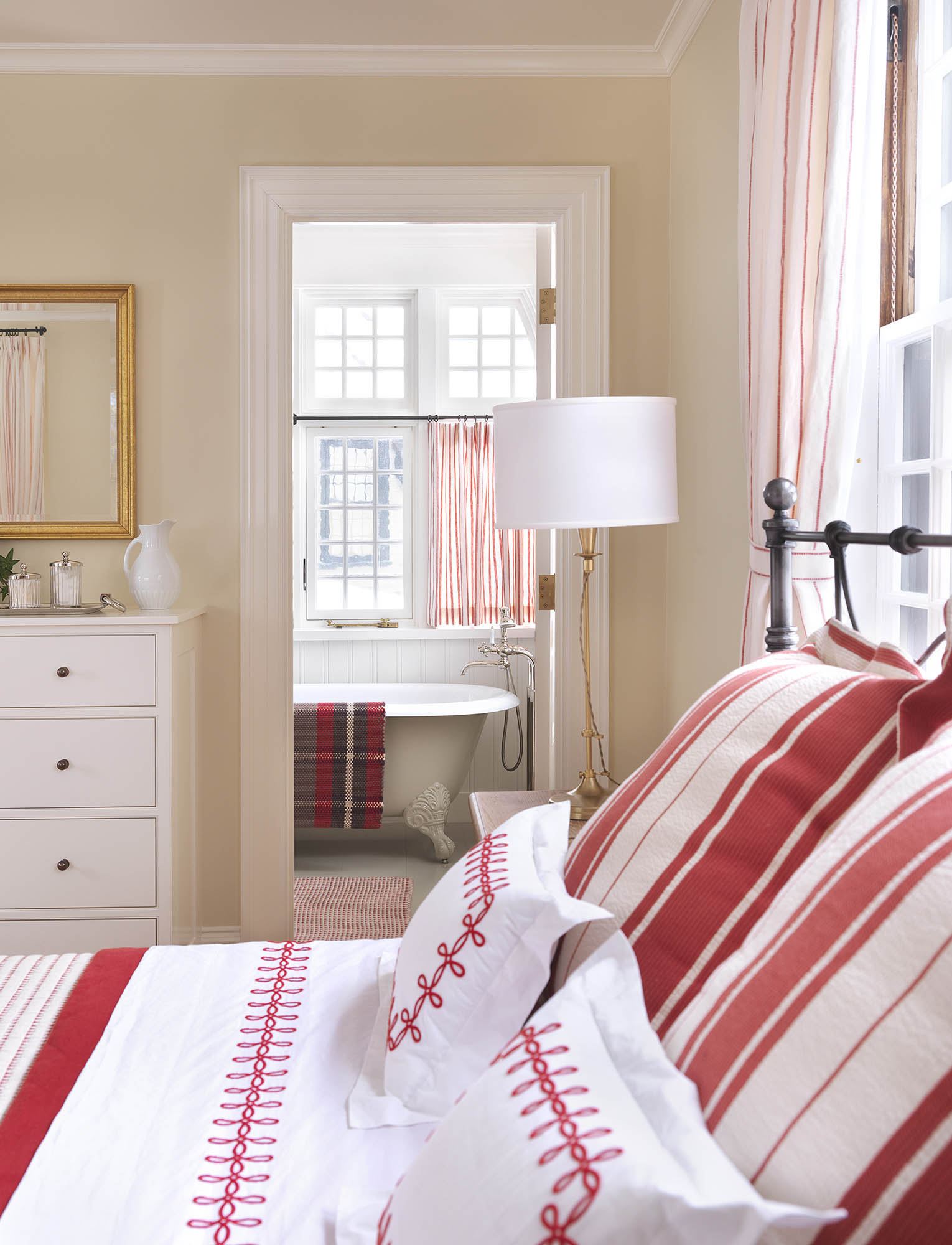 Historic Cambridge Residence / Massachusetts – Taylor Interior Design